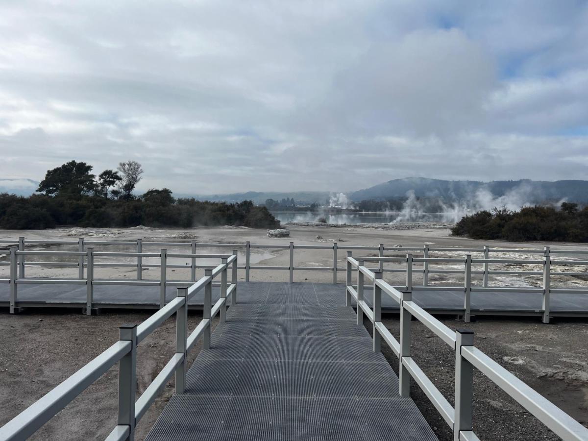 FRP Decking & FRP Grating | Wagners CFT