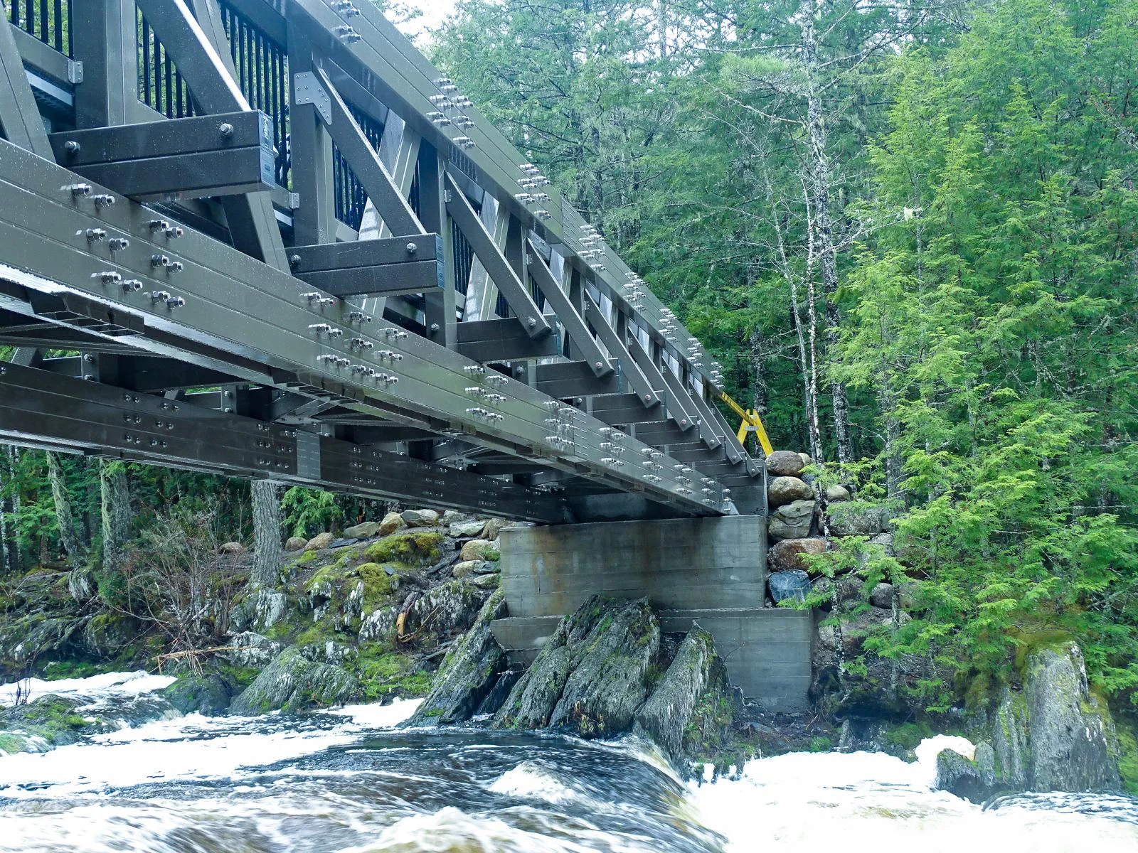 FRP Vs Steel Comparison | Wagners CFT